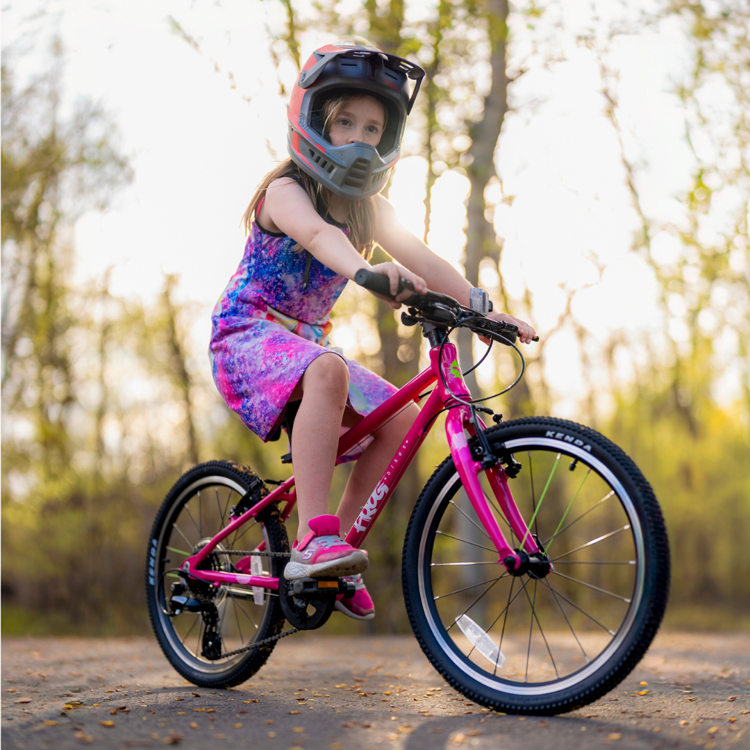 Frog 53 – 20” Kids Hybrid Bike - Age 5–7 – Guardhouse Sports